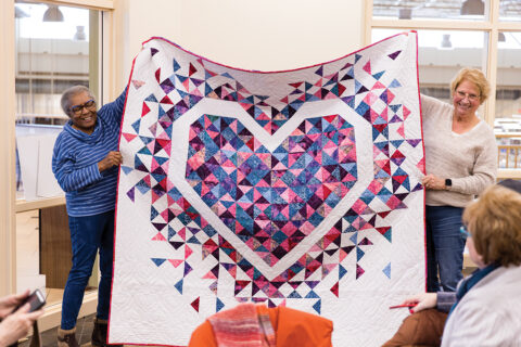American Sewing Guild Provides Fellowship and Fun - Woodbury Magazine